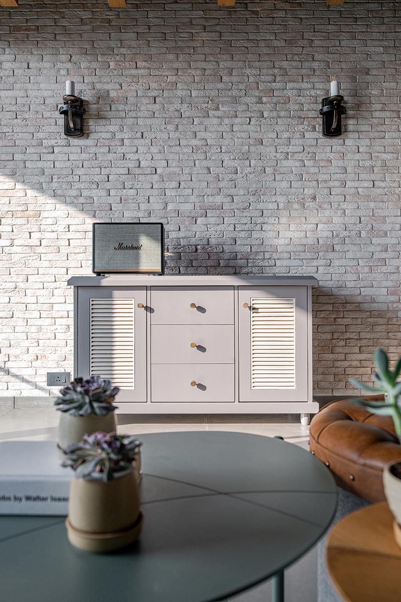 Nirav Desai – DrawFour