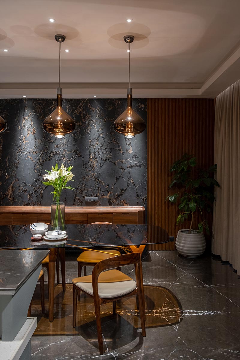 Nirav Desai – DrawFour