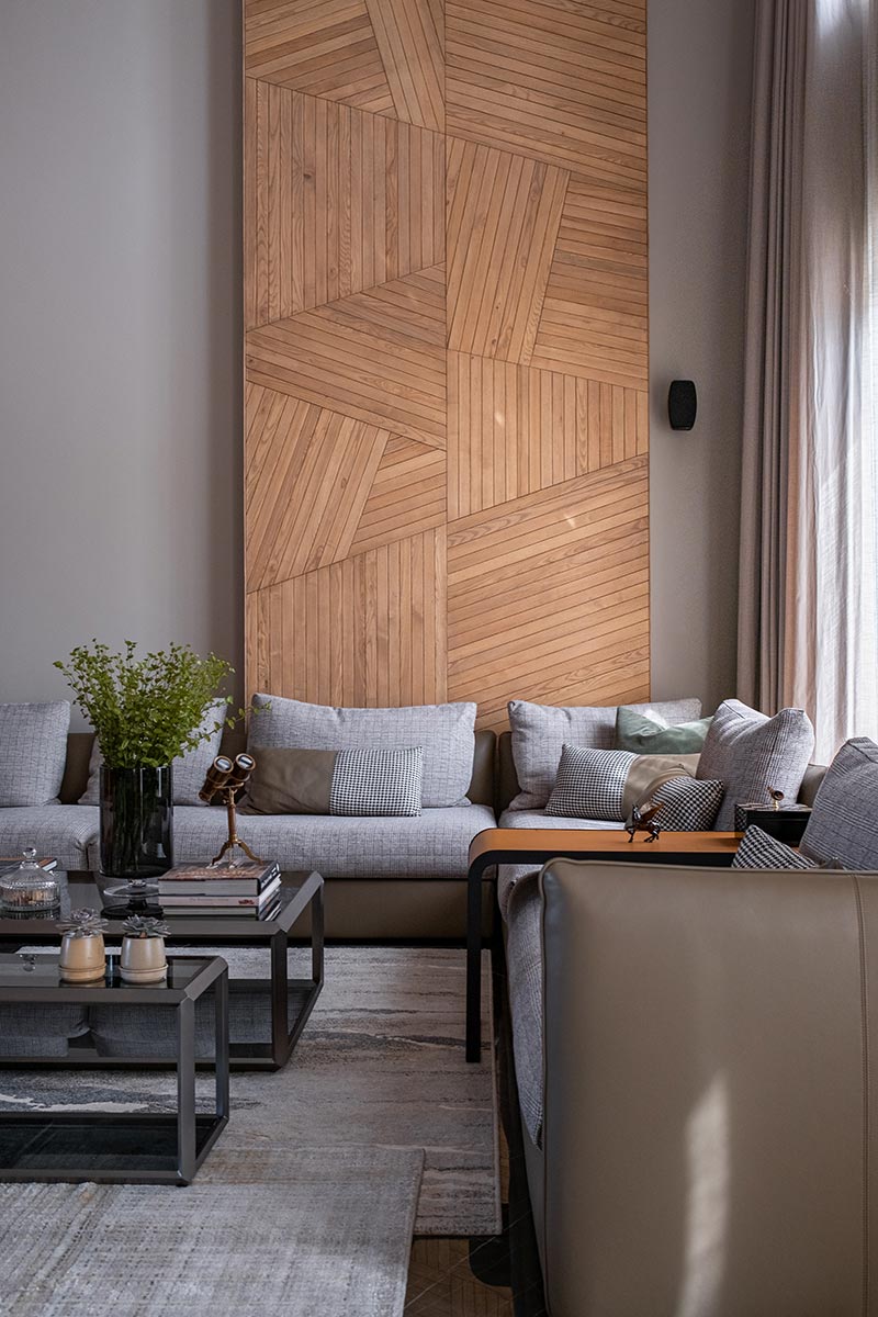 Nirav Desai – DrawFour